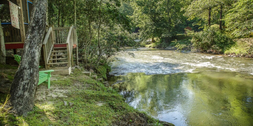 A Little Bit of Heaven - Cabin Rental - A Blue Ridge Vacation | A Blue ...